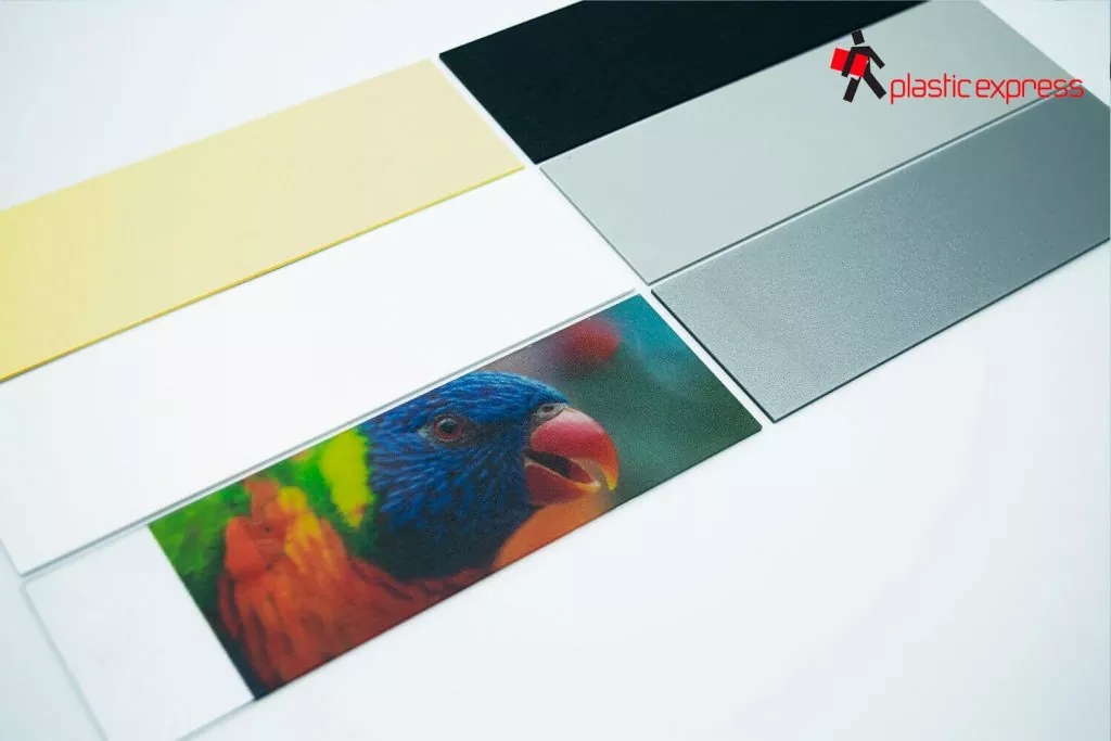 Policarbonato Compacto Opaco | PlasticExpress